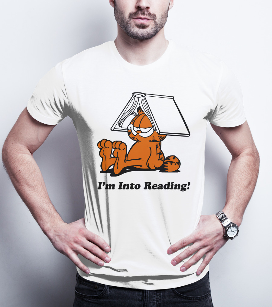 Shan Horan Draws Garfield I'm Into Reading Book Hat T-Shirt