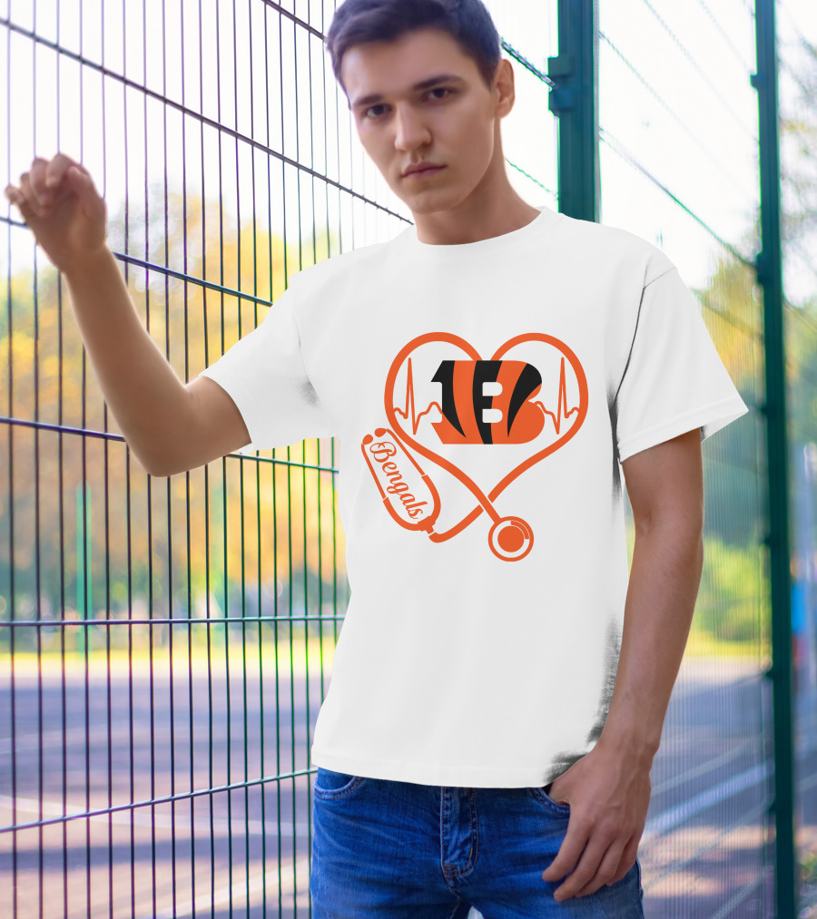 Nurse Heart Cincinnati Bengals Stethoscope Love 13 T-Shirt