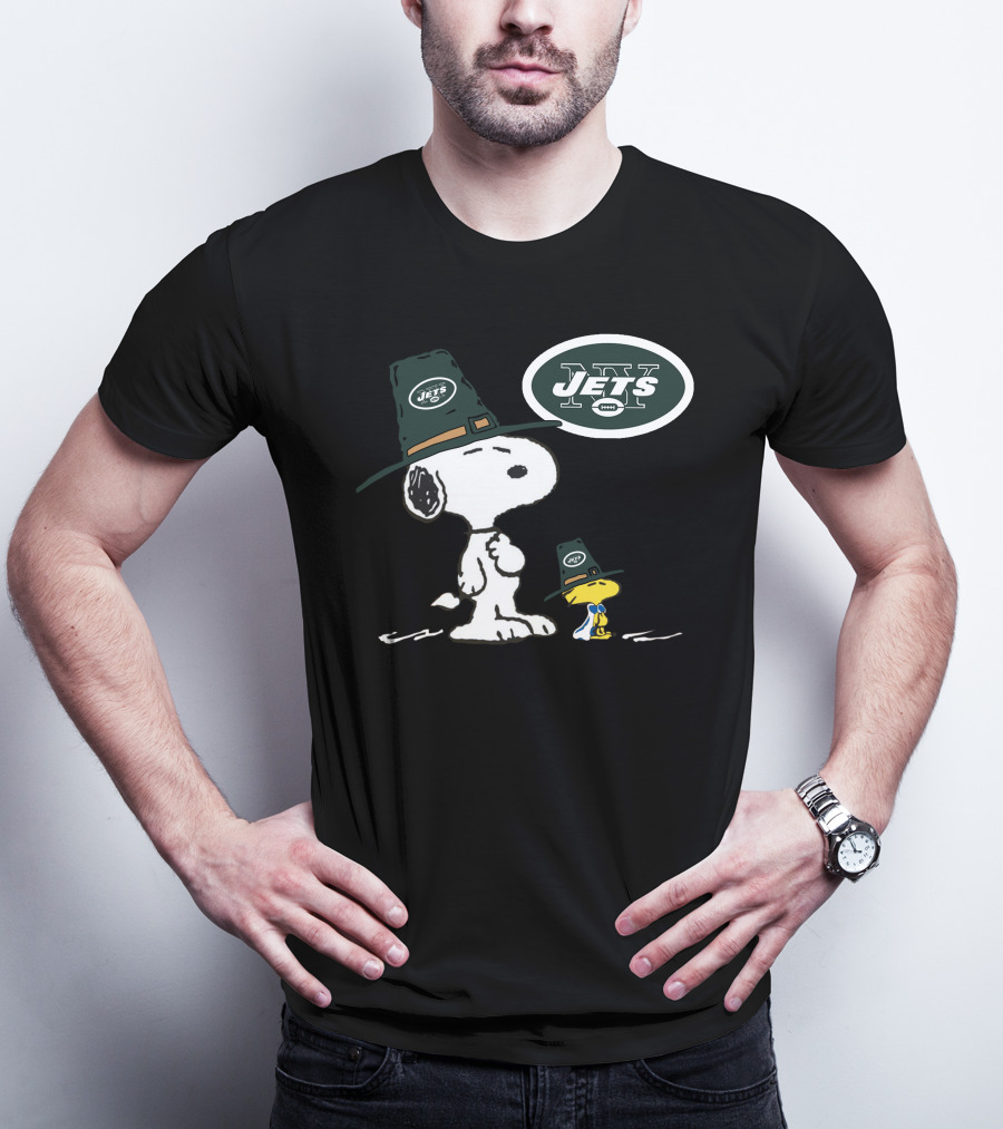 New York Jets Snoopy And Woodstock With Pilgrim Hats T-Shirt