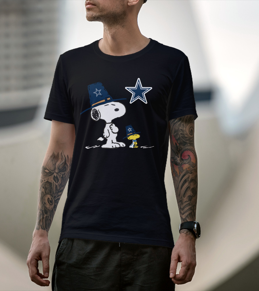 Dallas Cowboys Snoopy And Woodstock Star Hat T-Shirt