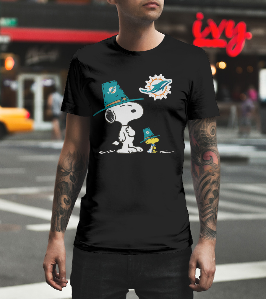 Snoopy And Woodstock Miami Dolphins Thanksgiving Hat T-Shirt