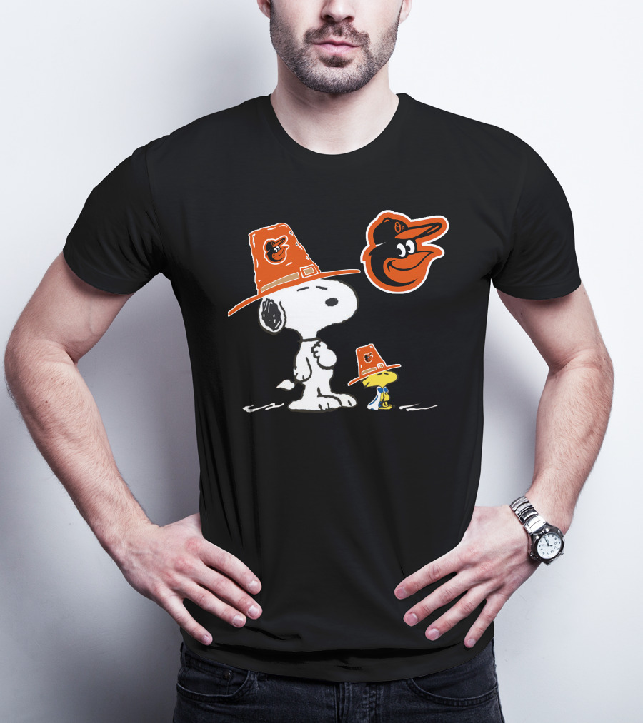 Snoopy Woodstock Orioles Thanksgiving Pilgrim Hats T-Shirt