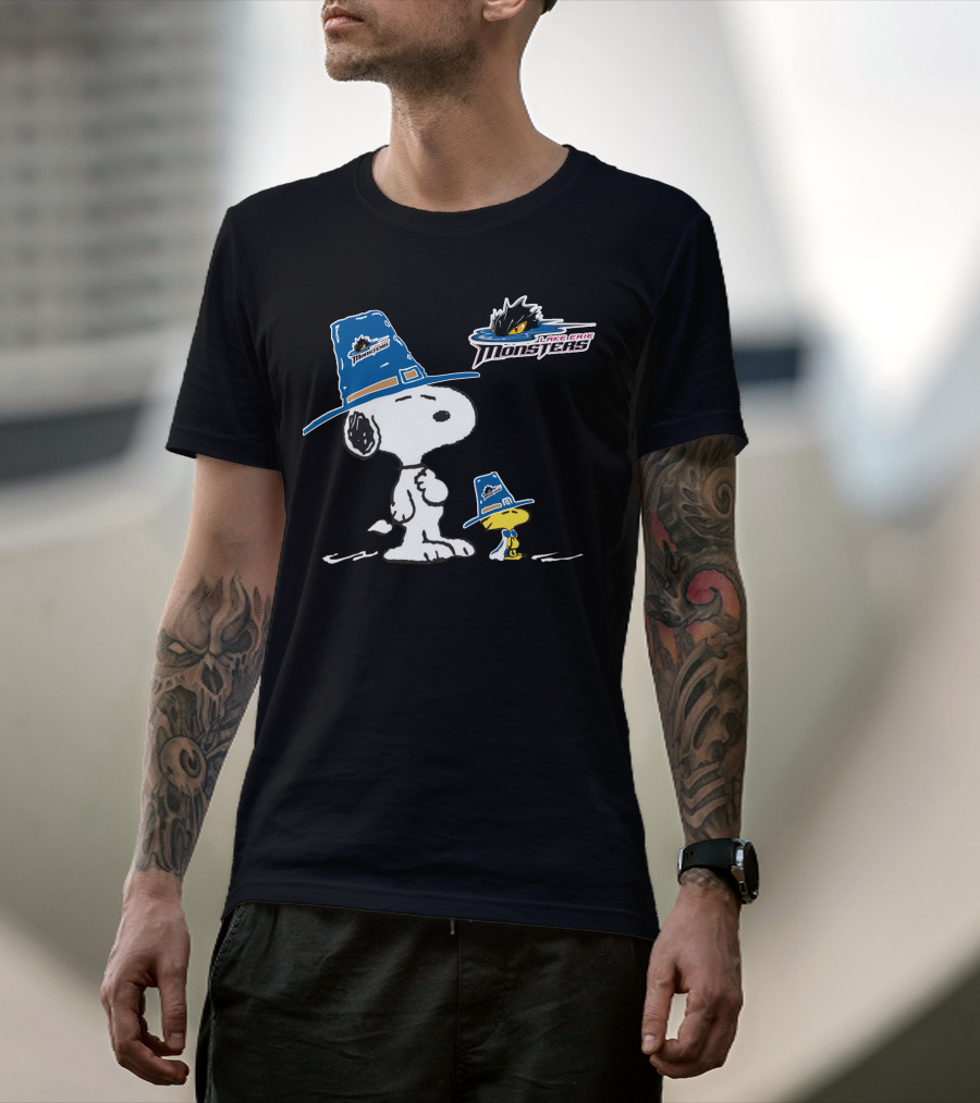 Cleveland Monsters Lake Erie Snoopy And Woodstock T-Shirt