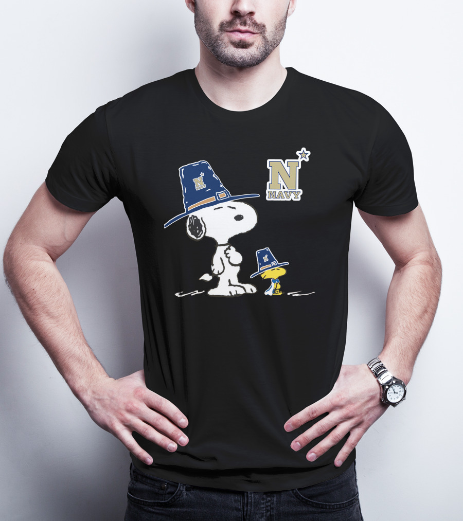Navy Midshipmen Snoopy And Woodstock In Pilgrim Hats T-Shirt