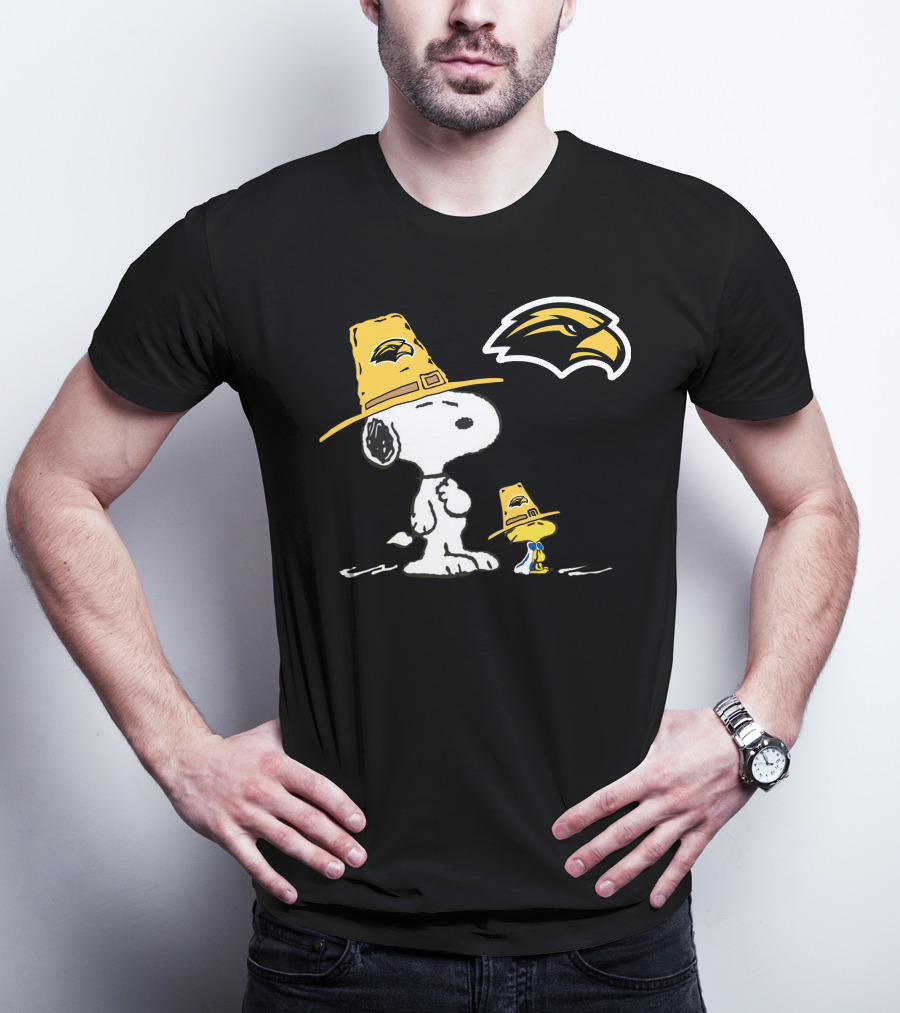 Southern Mississippi Golden Eagles Snoopy Woodstock Pilgrim Hats T-Shirt