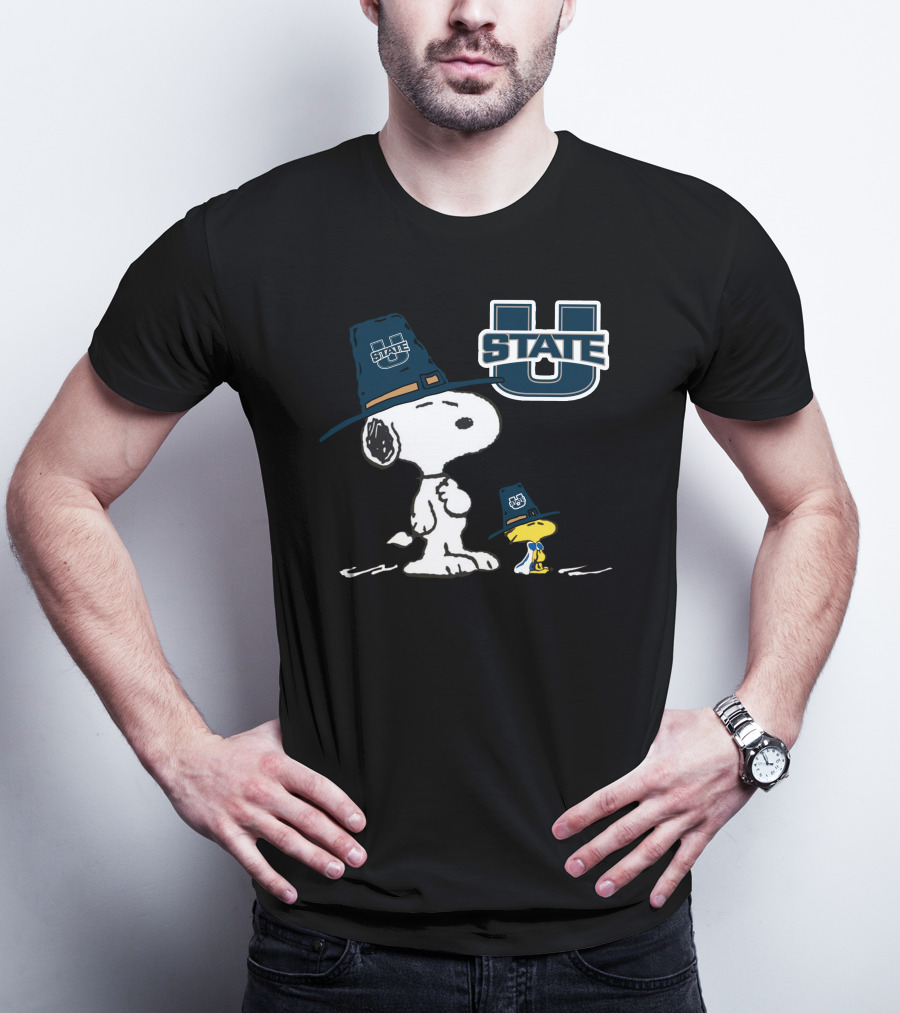 Utah State Aggies Snoopy And Woodstock In Pilgrim Hats T-Shirt