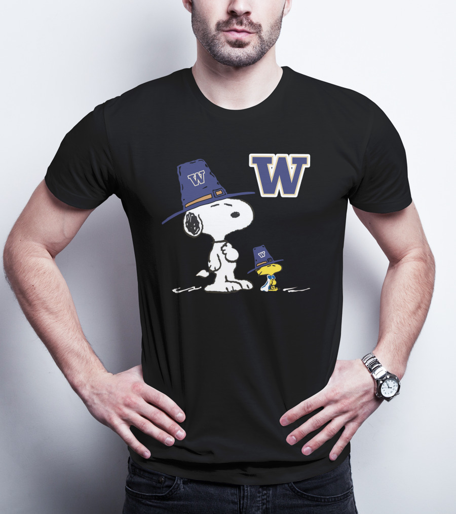 Washington Huskies W Snoopy Woodstock Pilgrim Hat T-Shirt