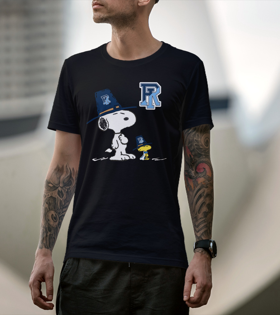 URI Snoopy Pilgrim Hat With Woodstock And University Of Rhode Island T-Shirt