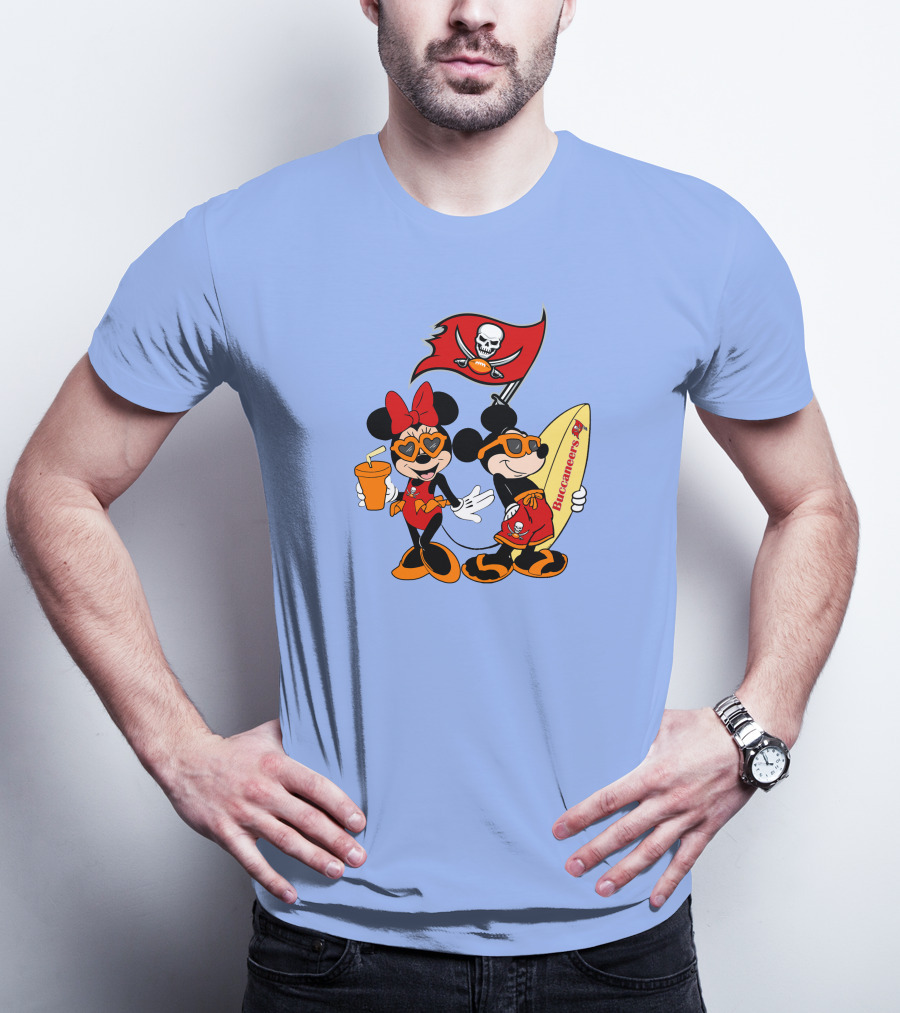 Buccaneers Vacation Mickey And Minnie With Pirate Flag And Surfboard T-Shirt