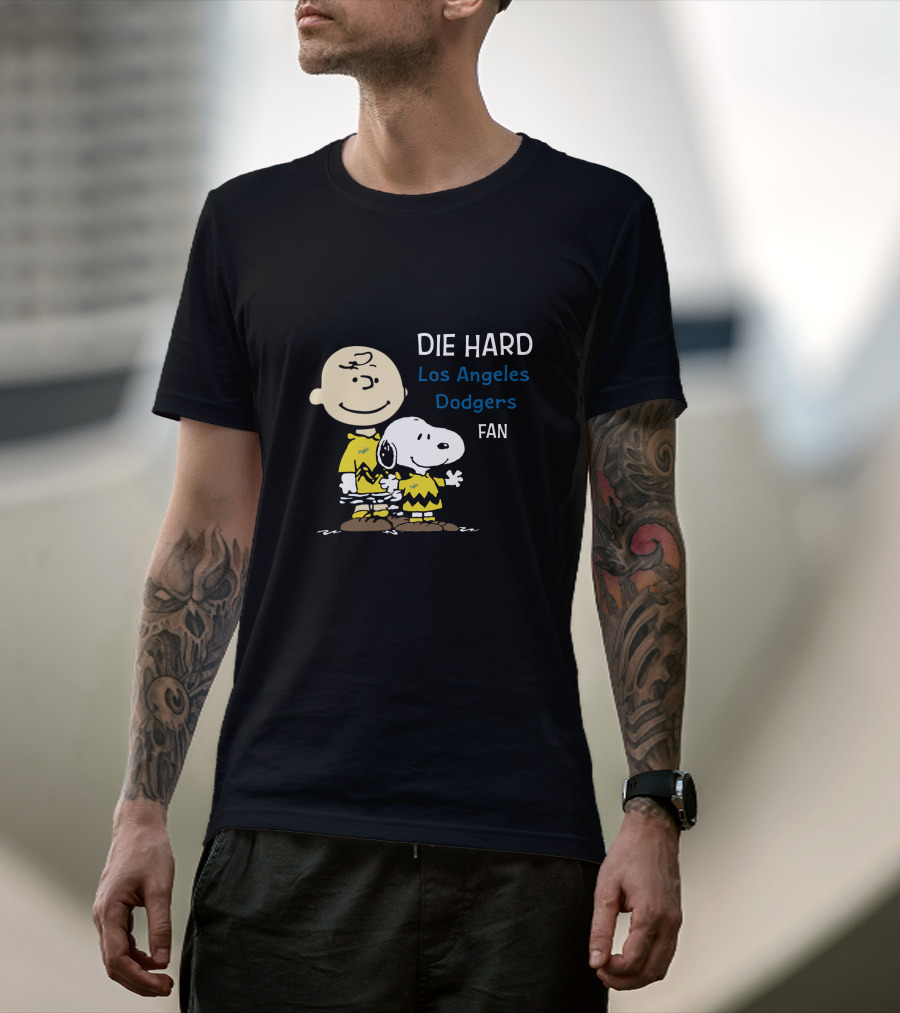 Die Hard Los Angeles Dodgers Fan Charlie Brown And Snoopy T-Shirt