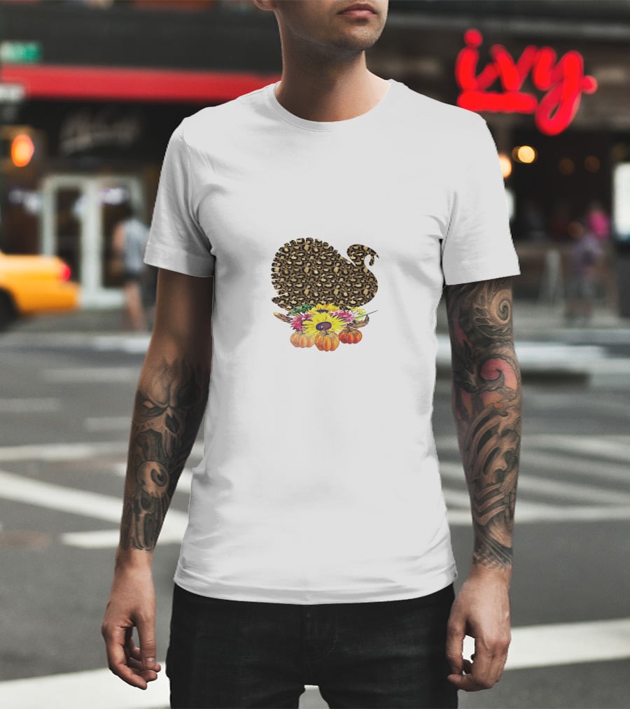 Leopard Turkey Thanksgiving With Floral Pumpkin Arrangement T-Shirt