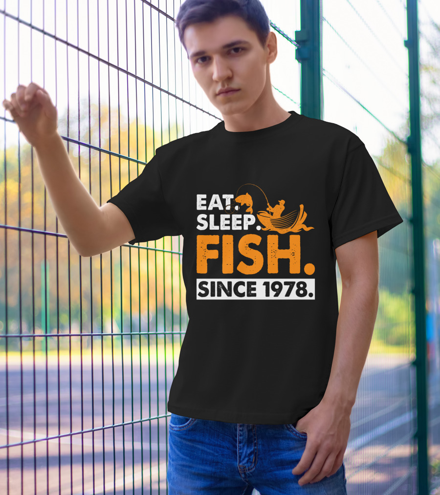 Eat Sleep Fish Since 1978 Vintage Fishing Enthusiast 41st Birthday T-Shirt