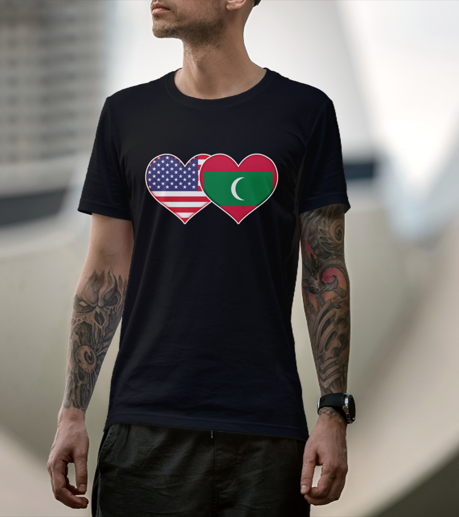USA And Maldives Flag Hearts T-Shirt