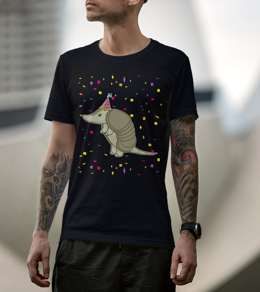 Funny Armadillo Birthday Celebration With Party Hat And Confetti T-Shirt