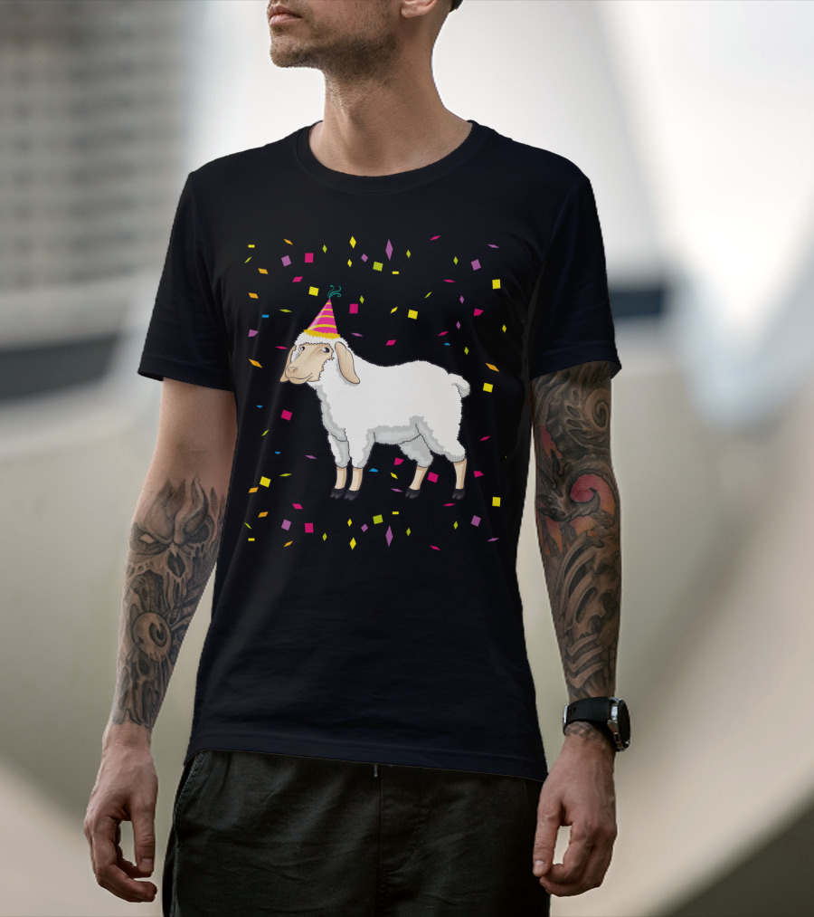 Funny Birthday Sheep With Party Hat And Confetti T-Shirt