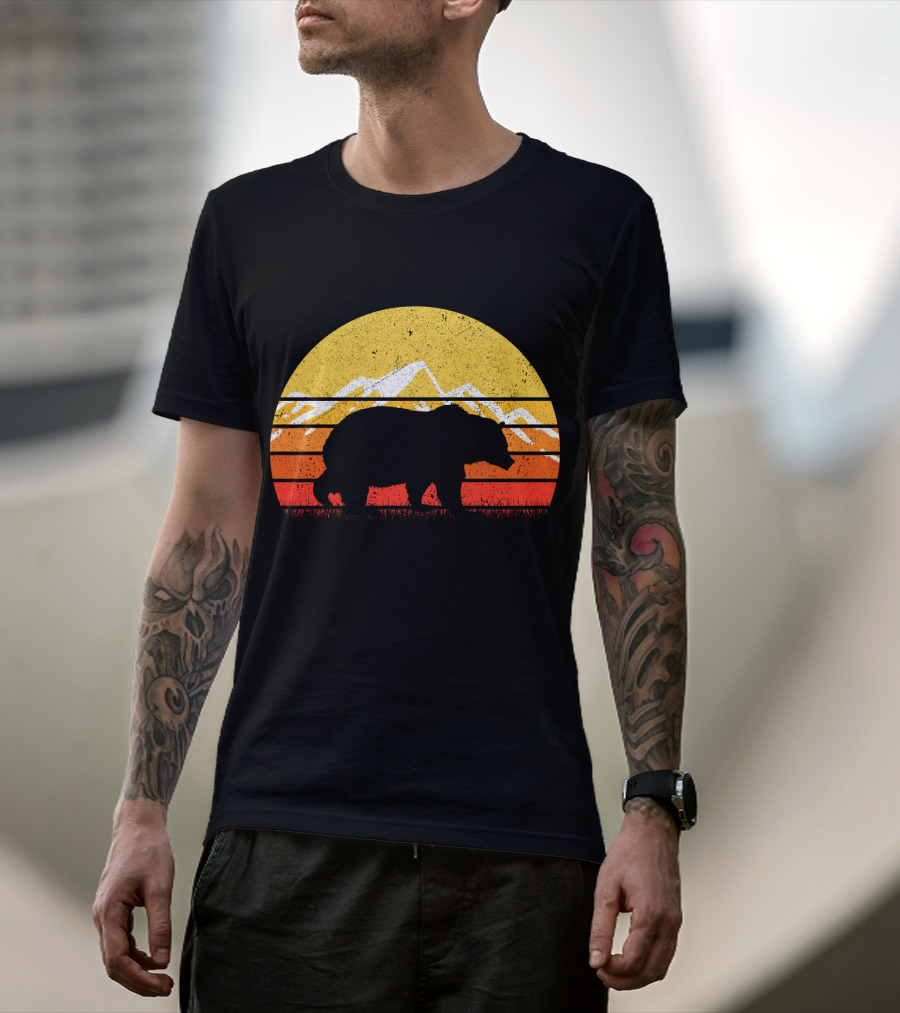 Retro Vintage Bear Silhouette With Sunset And Mountain Background T-Shirt