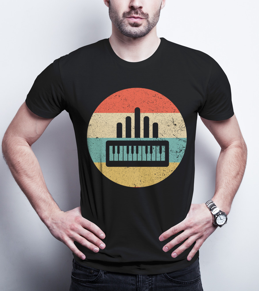 Vintage Retro Organ Keyboard With Striped Circle T-Shirt