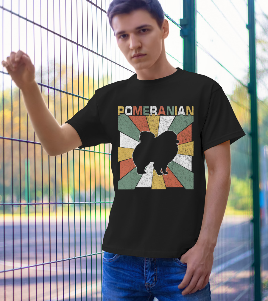 Pomeranian Dogs Retro 70s T-Shirt