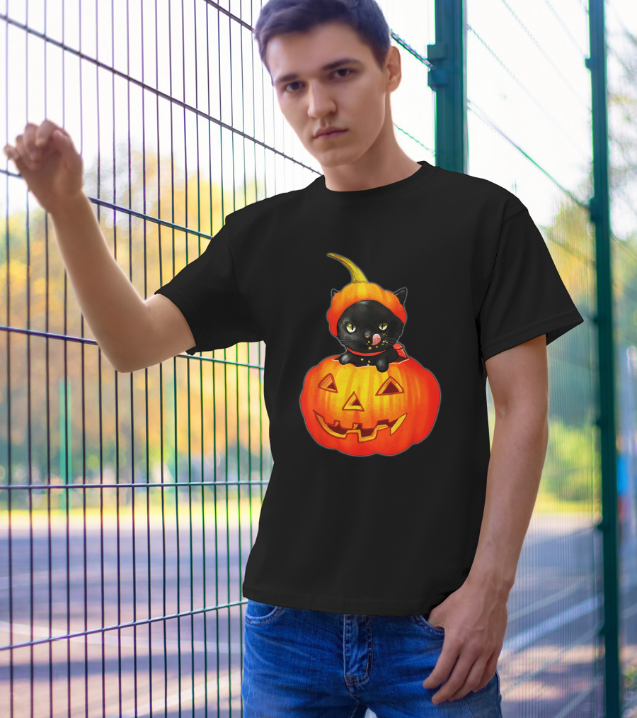 Funny Halloween Cats And Pumpkins With Scary Black Cat T-Shirt