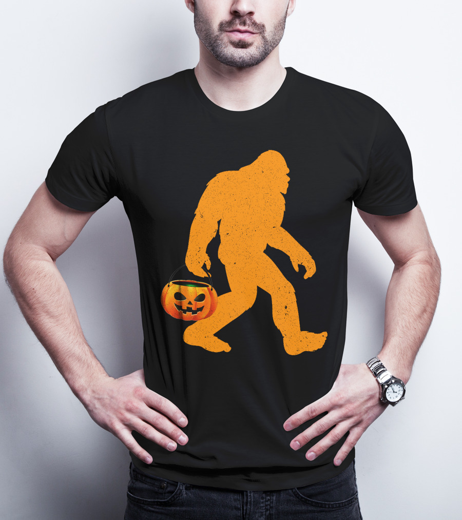 Funny Bigfoot Halloween Jack-o'-Lantern T-Shirt