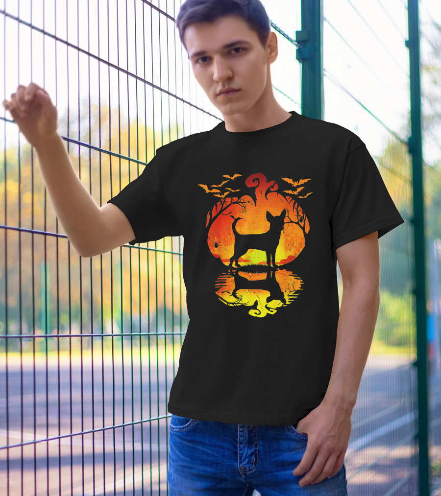 Chihuahua Dog Halloween Pumpkin Reflection With Bats And Trees T-Shirt