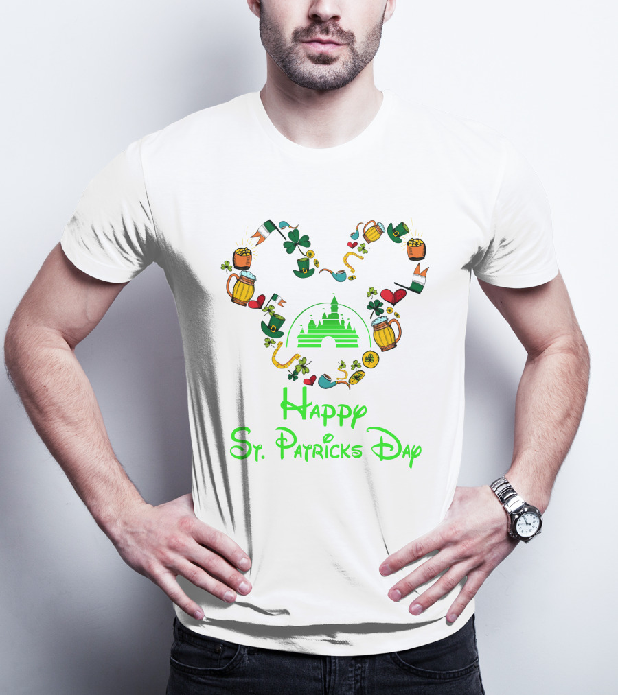 Happy St. Patrick's Day Castle And Shamrocks T-Shirt