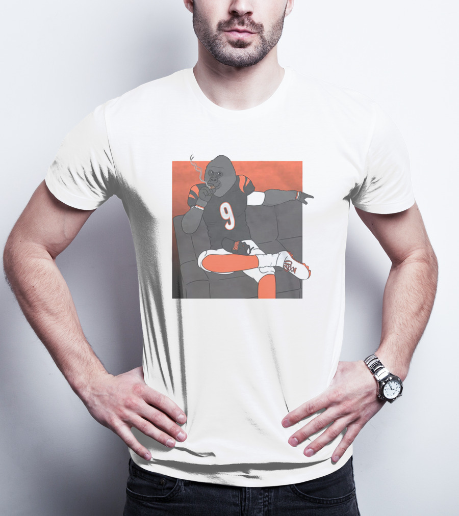 Hank Lockwood Harambe Cincinnati Football Smoker NFL Fan T-Shirt