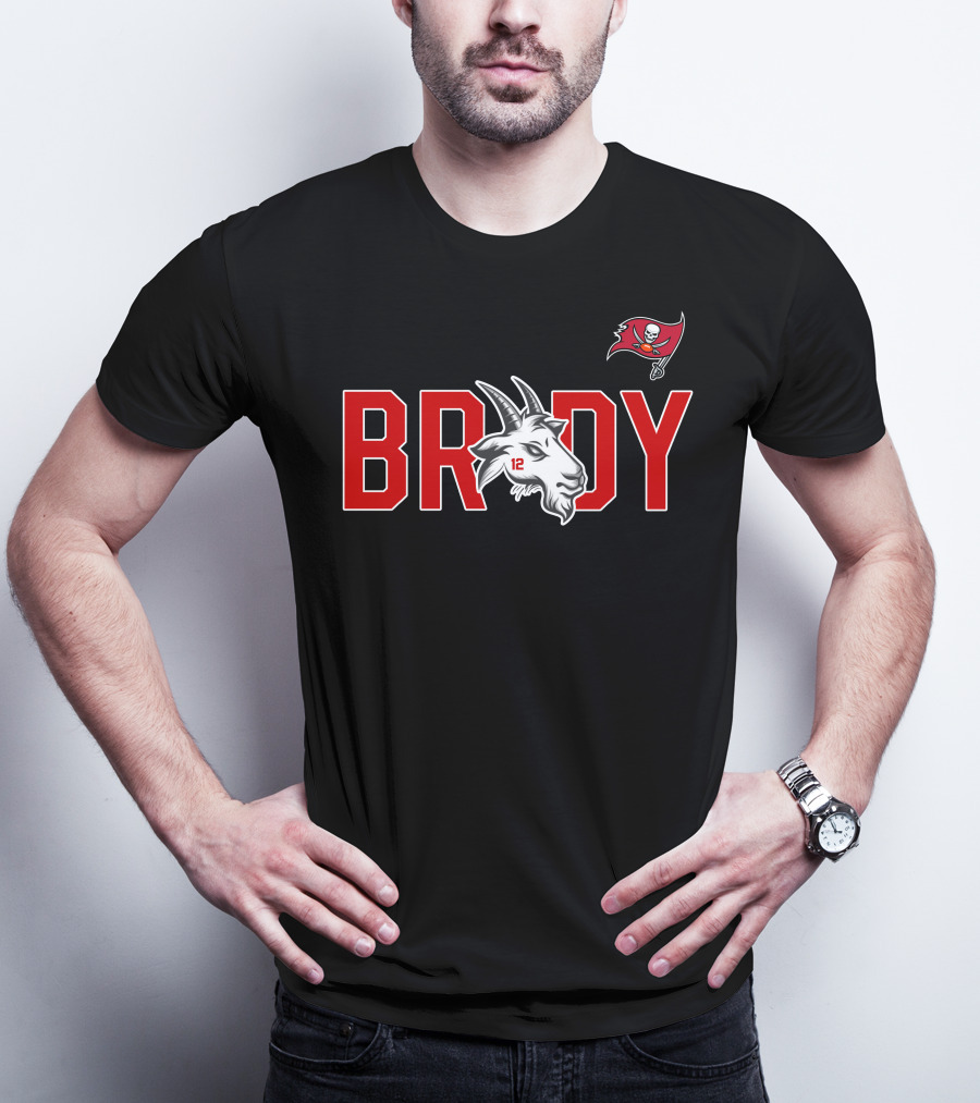 Tom Brady Buccaneers Goat With 12 Jersey And Flag T-Shirt