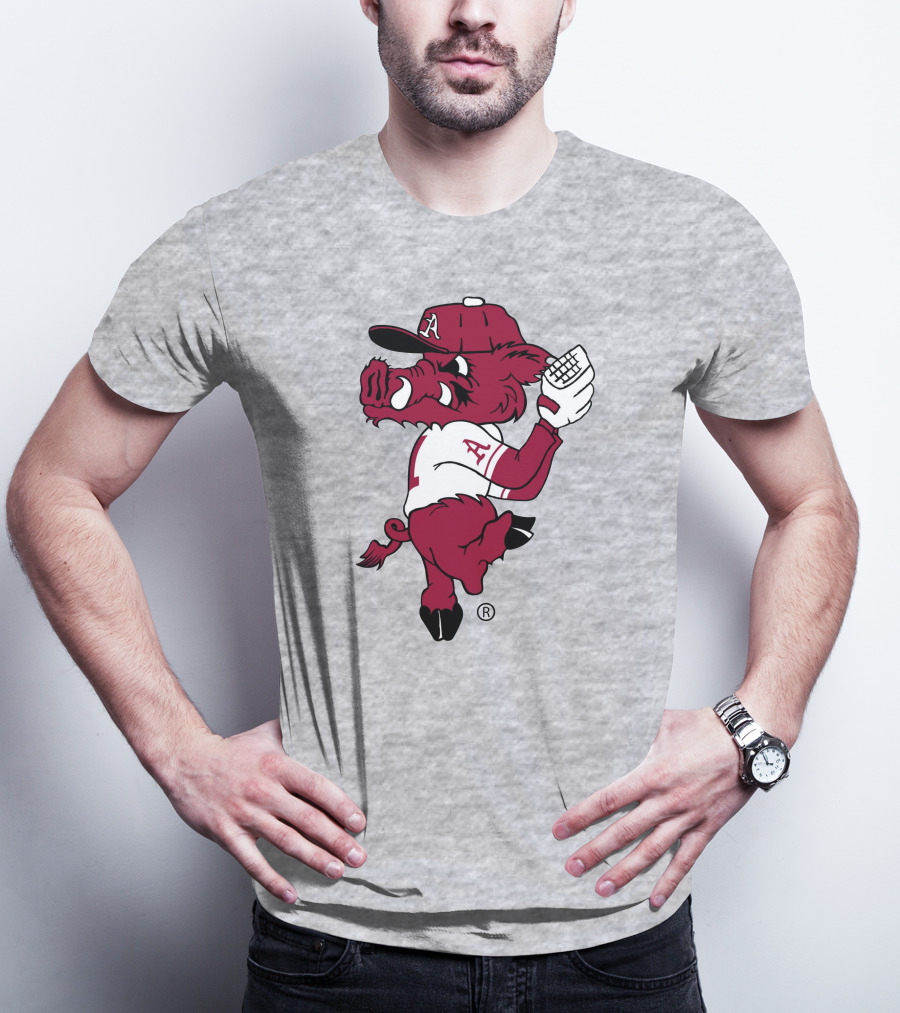 Arkansas Razorbacks Baseball Hog Pitching Ribby T-Shirt