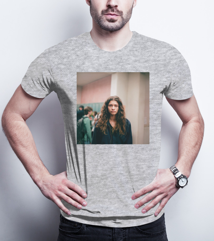 Labrinth Euphoria Season 2 Music Labrinth-Music Shop Rue Hallway Scene T-Shirt