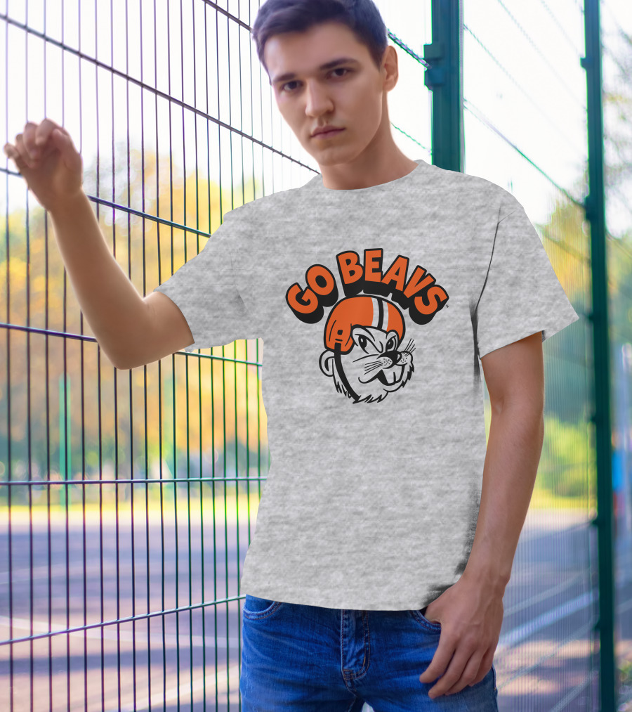 Vintage OSU Go Beavs Football Beaver Mascot T-Shirt