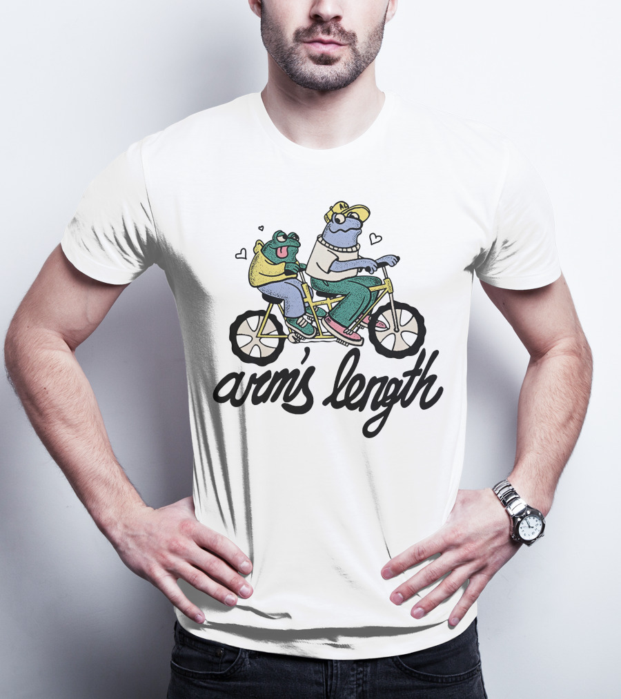 Arm's Length Frog And Toad Tandem Bicycle Hearts T-Shirt