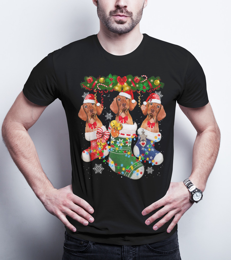 Vizsla Dogs In Christmas Stockings With Santa Hats And Holiday Decorations T-Shirt