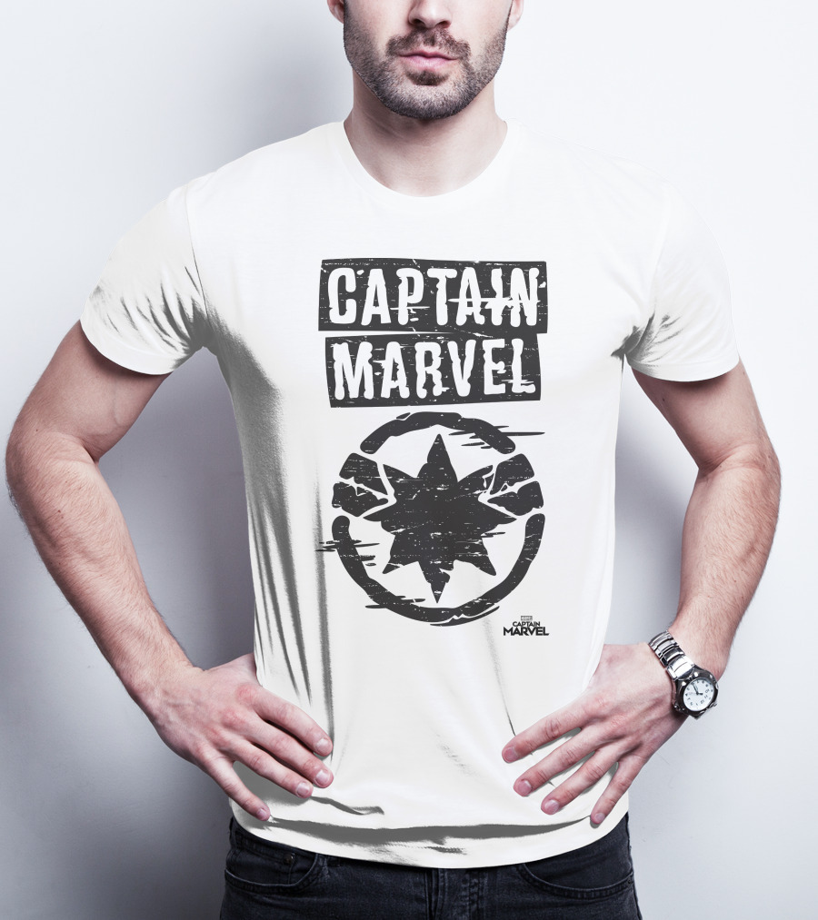 Captain Marvel Distressed Star Emblem With Painted Circle T-Shirt
