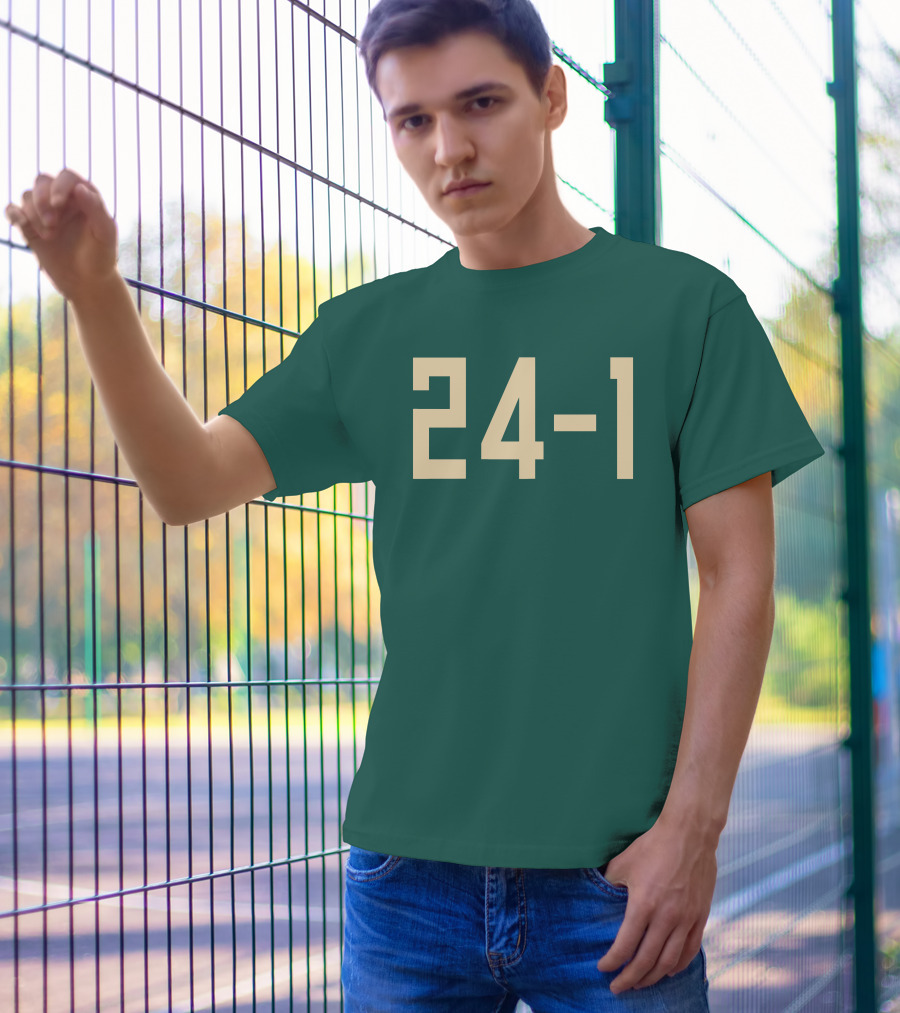 Bucks 24-1 Golden Numbers T-Shirt