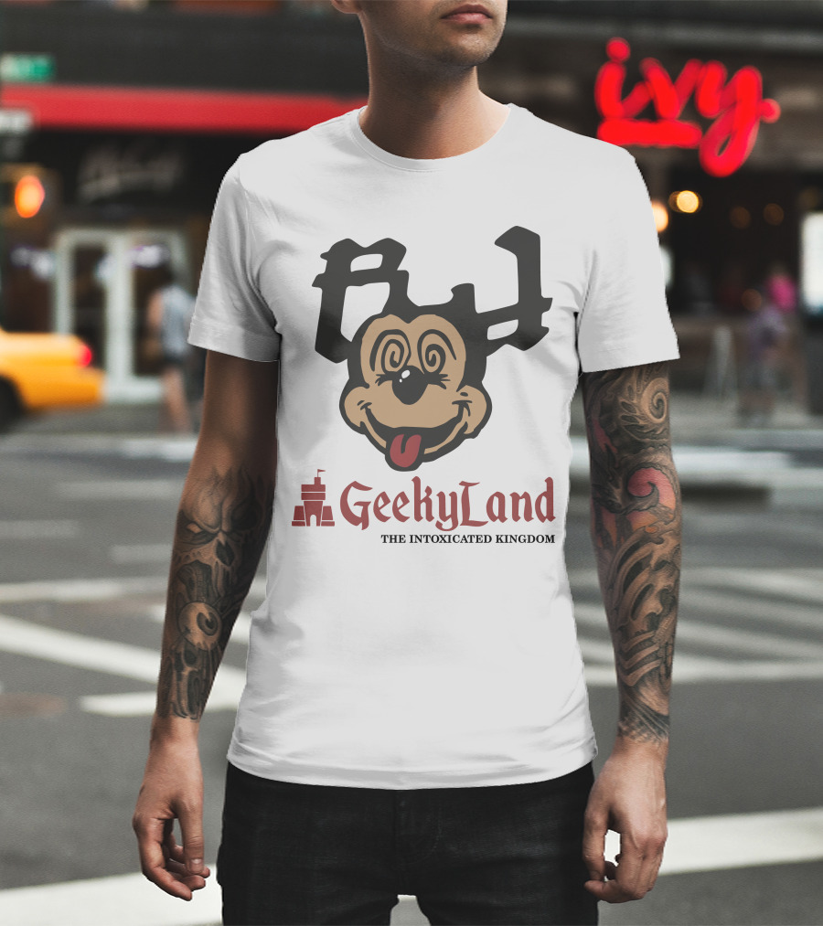 GeekyLand The Intoxicated Kingdom Dizzy Mouse Castle T-Shirt