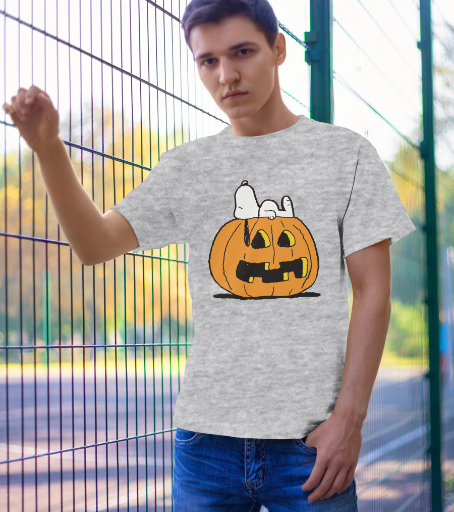 Snoopy Halloween Pumpkin Peanuts T-Shirt