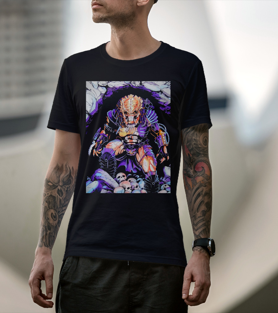 Predator Alien Hunter With Skull Cave And Armor T-Shirt