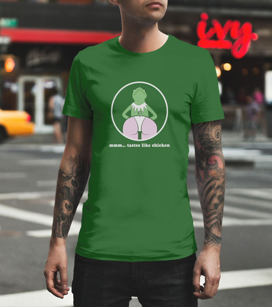 Kermits Frog Mmm Tastes Like Chicken Humorous Green Circle T-Shirt