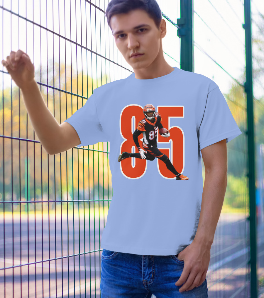 Tee Higgins 85 NFL Football Bengals Player T-Shirt