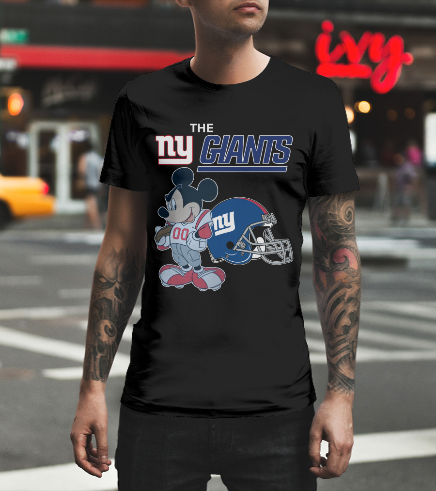 New York Giants Mickey Mouse Football Helmet 00 T-Shirt