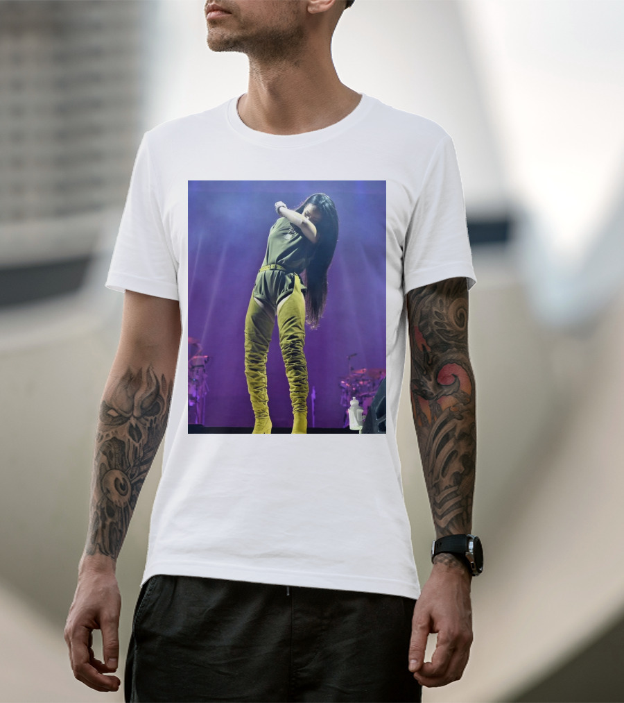 Rihanna Performing Live At Made In America Festival T-Shirt
