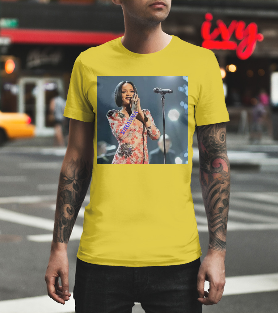 Rihanna Singer Songwriter Actress Performance Floral Dress T-Shirt