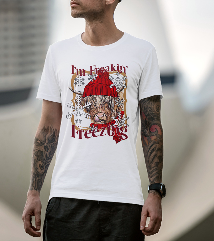 I'm Freakin' Freezing Highland Cow Snowflakes Winter T-Shirt