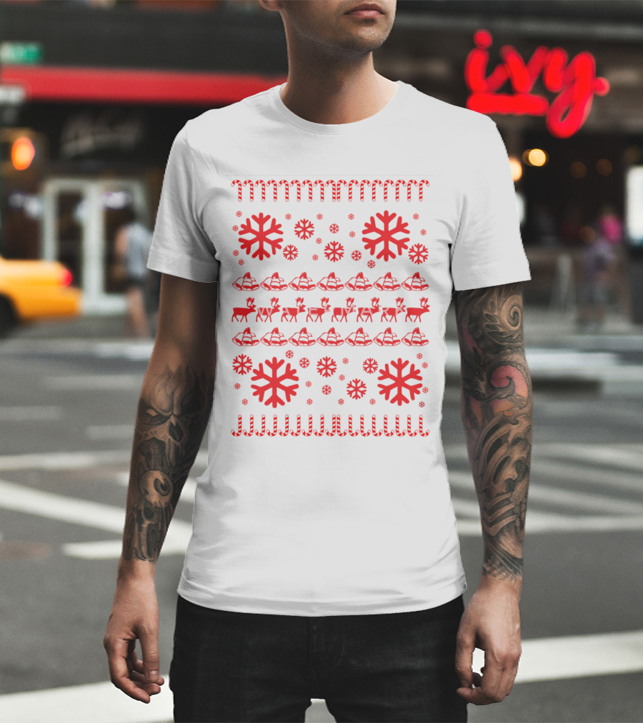 Reindeer And Snowflakes Christmas T-Shirt