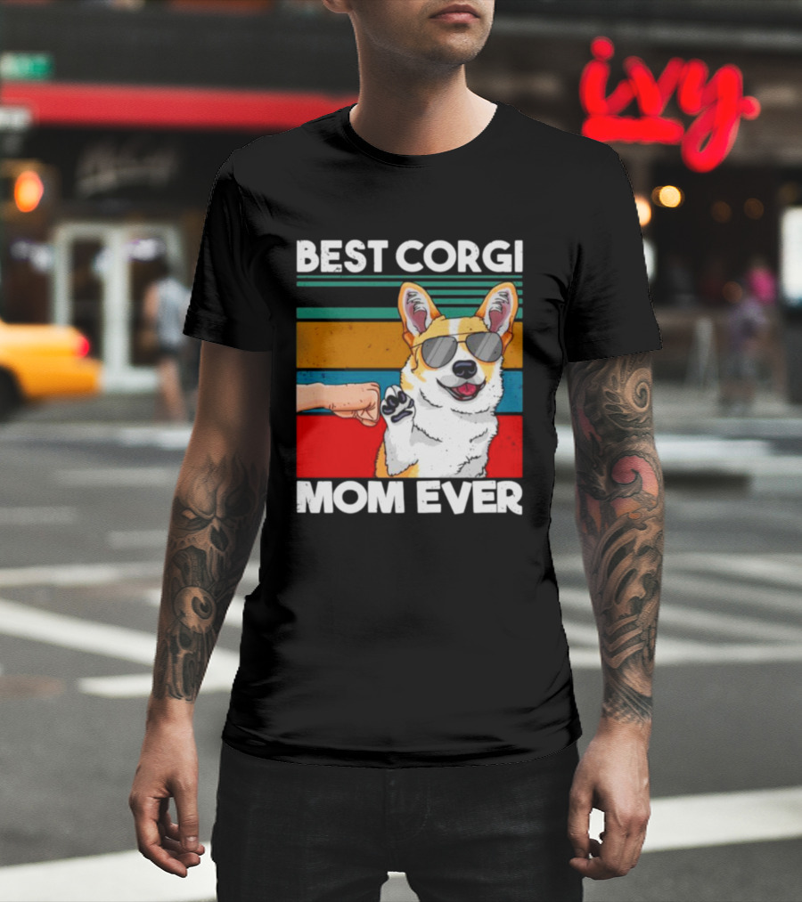 Best Corgi Mom Ever Dog Mom Fist Bump T-Shirt
