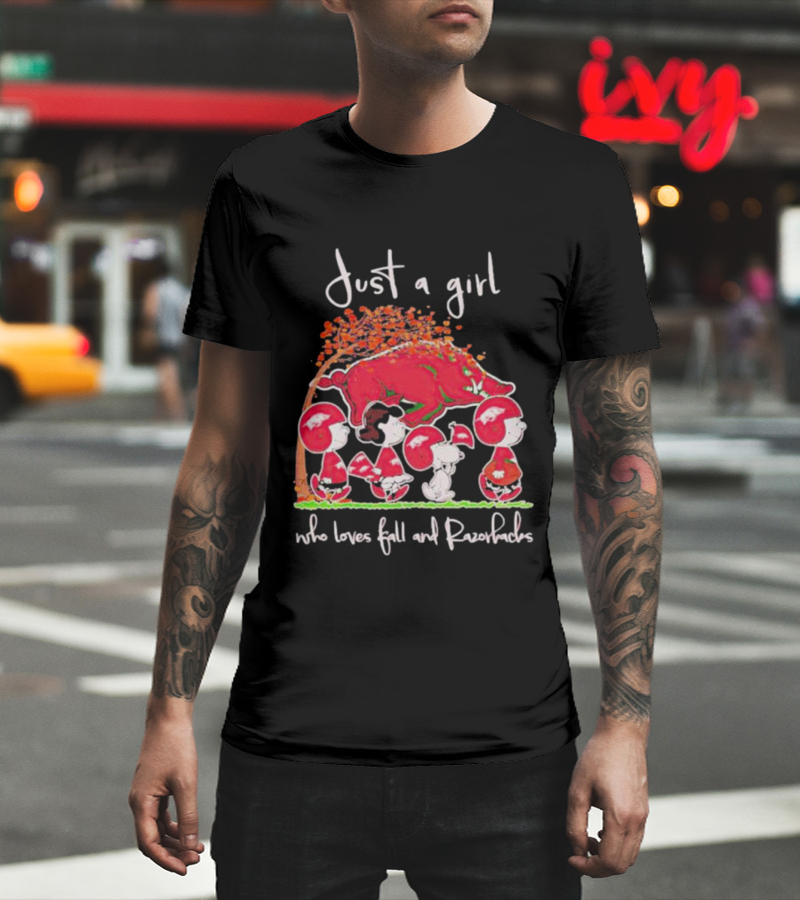 Just A Girl Who Loves Fall And Razorbacks With Peanuts Characters Under Autumn Tree T-Shirt