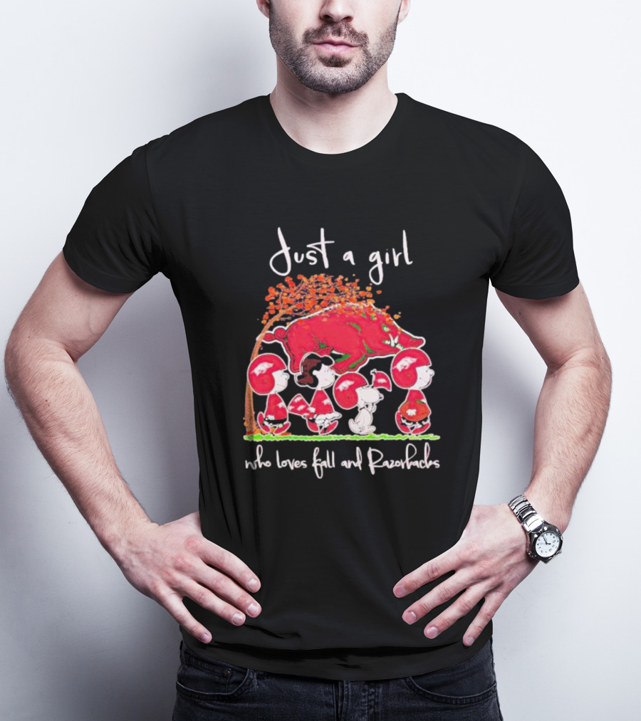 Just A Girl Who Loves Fall And Razorbacks With Peanuts Characters Under Autumn Tree T-Shirt