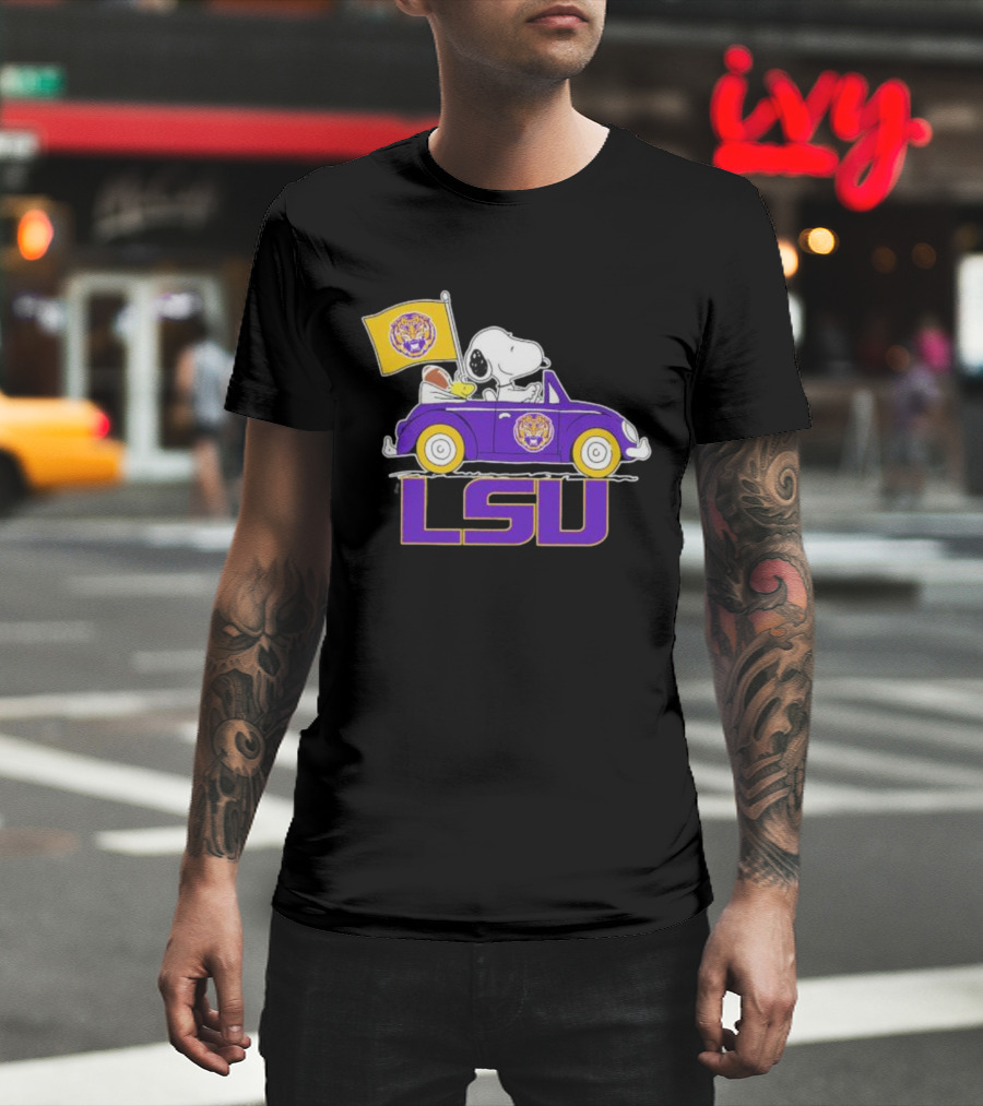 Snoopy And Woodstock Driving Purple LSU Car With Flag T-Shirt