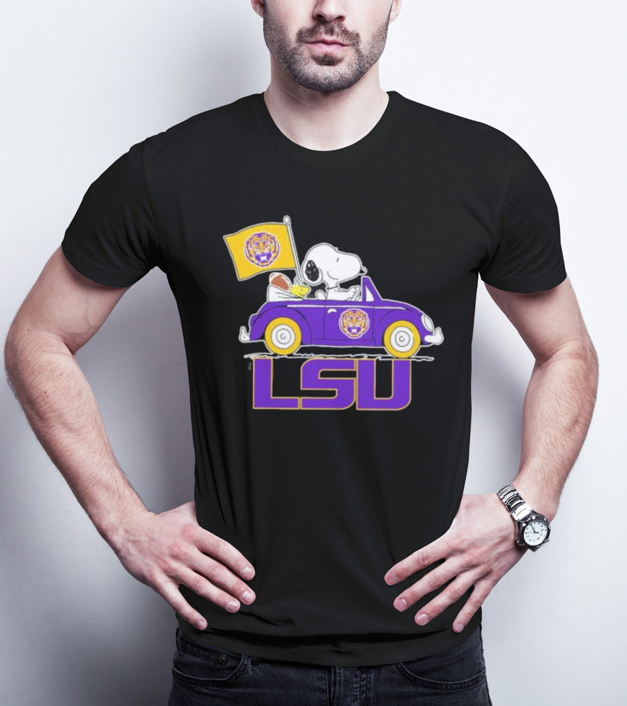 Snoopy And Woodstock Driving Purple LSU Car With Flag T-Shirt